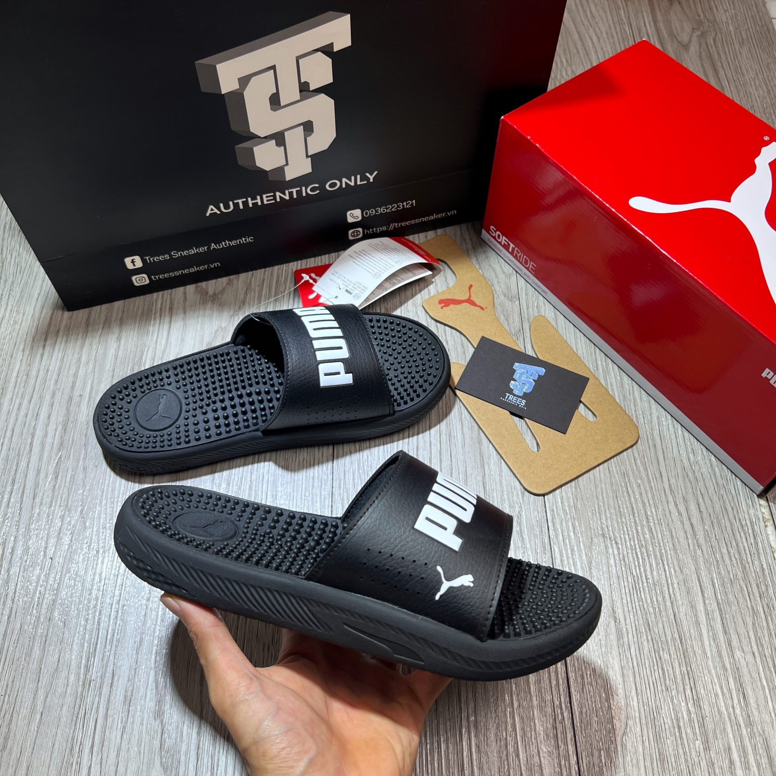 Dép PUMA SOFT RIDE SLIDE MASSAGE BLACK 383062 01 - Trees Sneaker