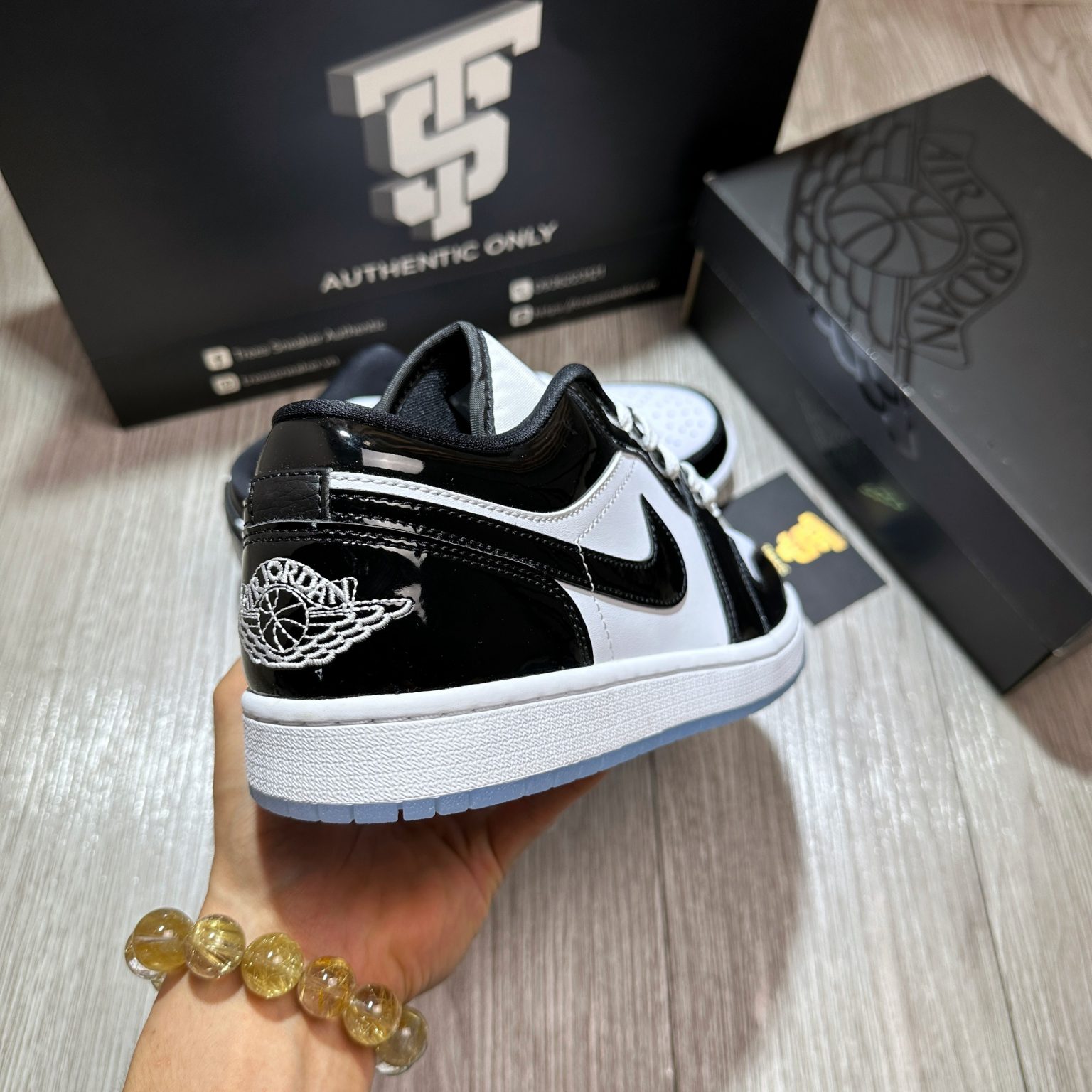 NIKE AIR JORDAN 1 LOW SE CONCORD DV1309 100 Full Box Tag Chính Hãng ...