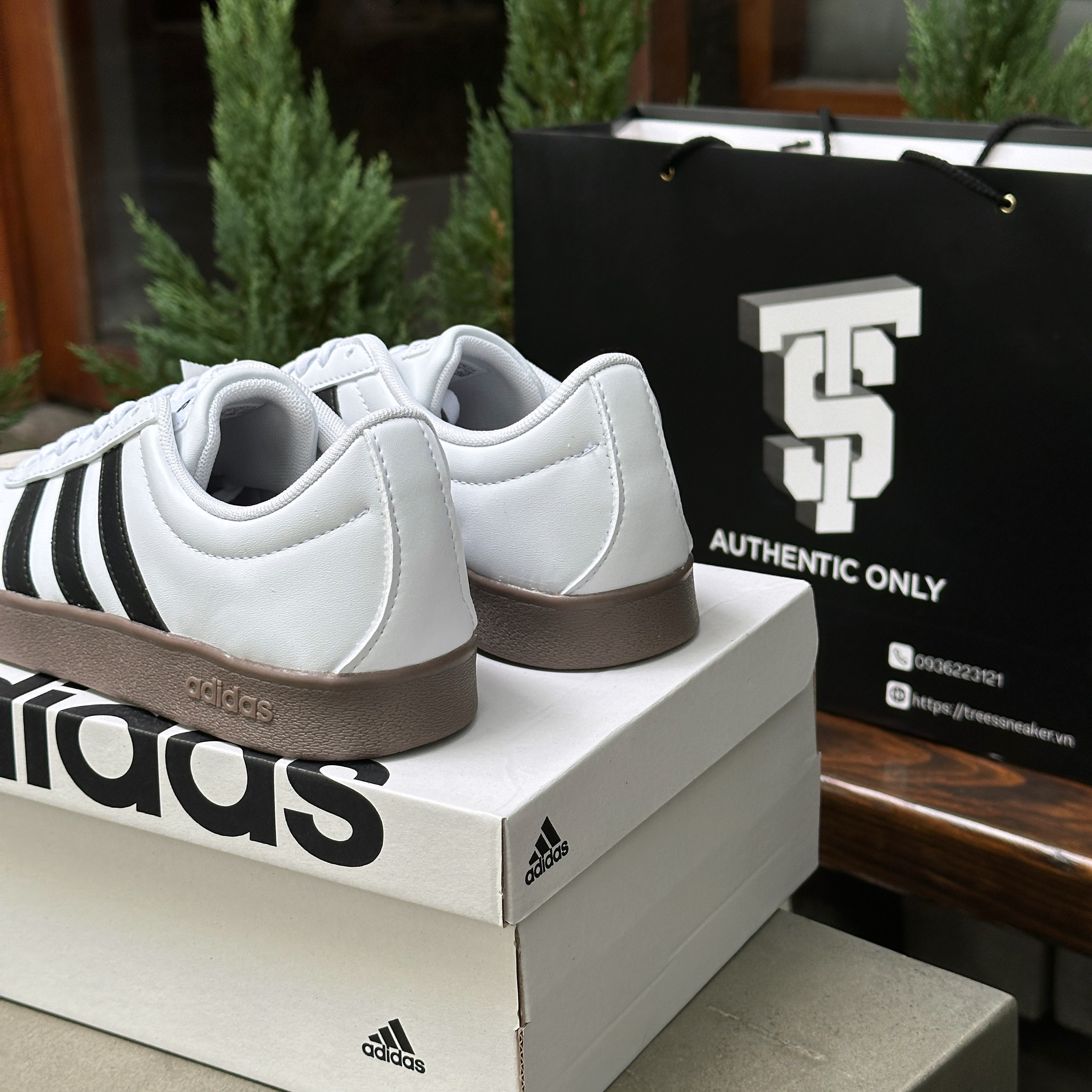 [THANH LÝ SIZE 42] ADIDAS VL COURT BASE WHITE BLACK GUM ID3711 Full Box ...